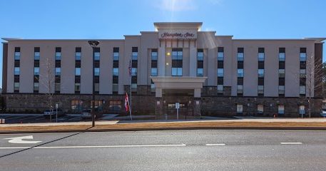 Hampton Inn Emerson LakePoint | Cartersville Museum City